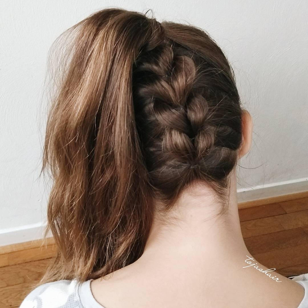 19 Easy Volleyball Hairstyles for Confidence and Style