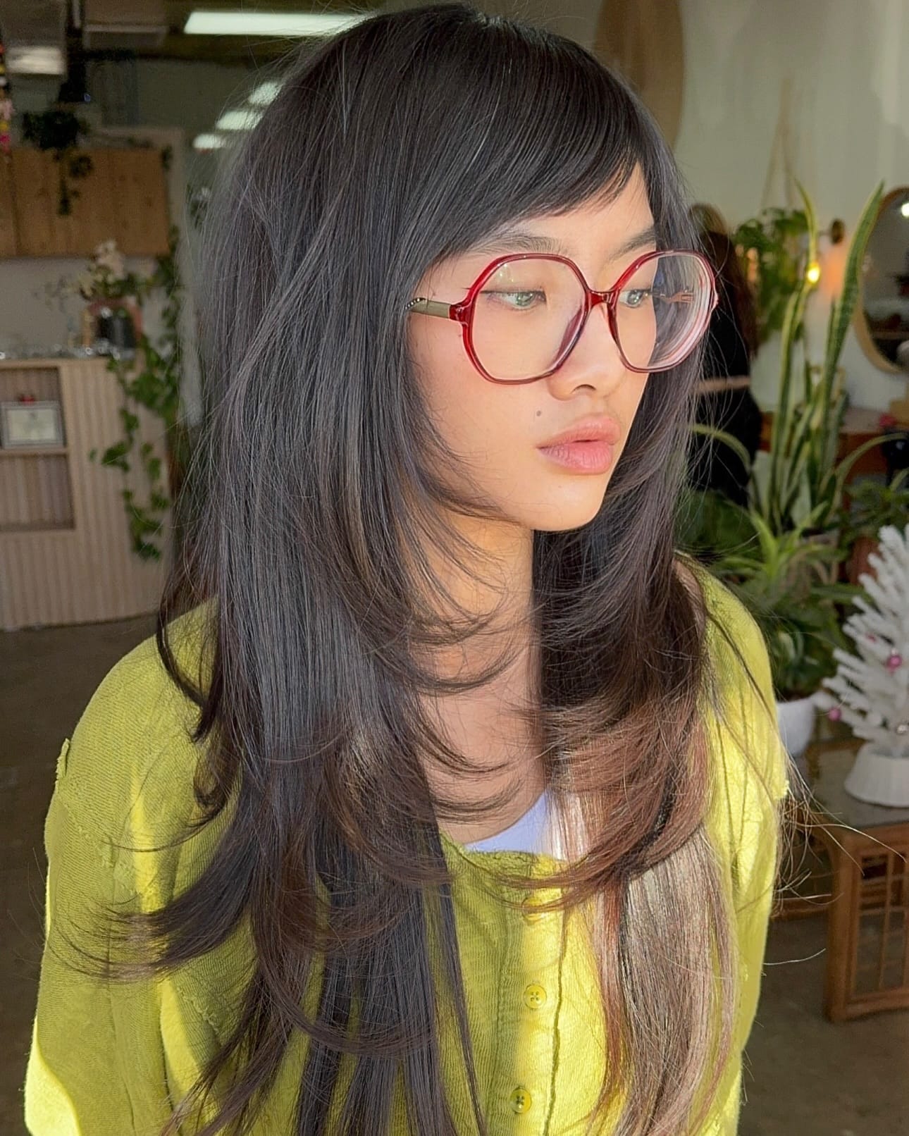 HAIRSTYLISTS CAN'T KEEP UP WITH DEMAND FOR THESE 10 MIND-BLOWING SHAG ...