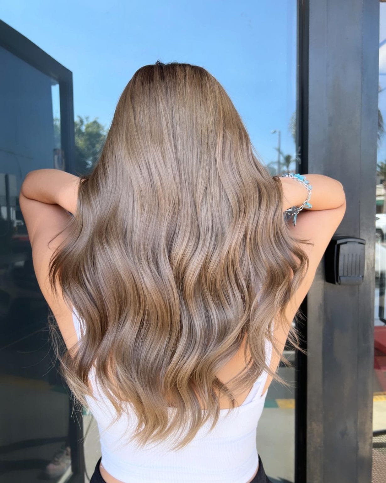 10 Dreamy Milk Tea Hair Colors That Will Be EVERYWHERE in 2025
